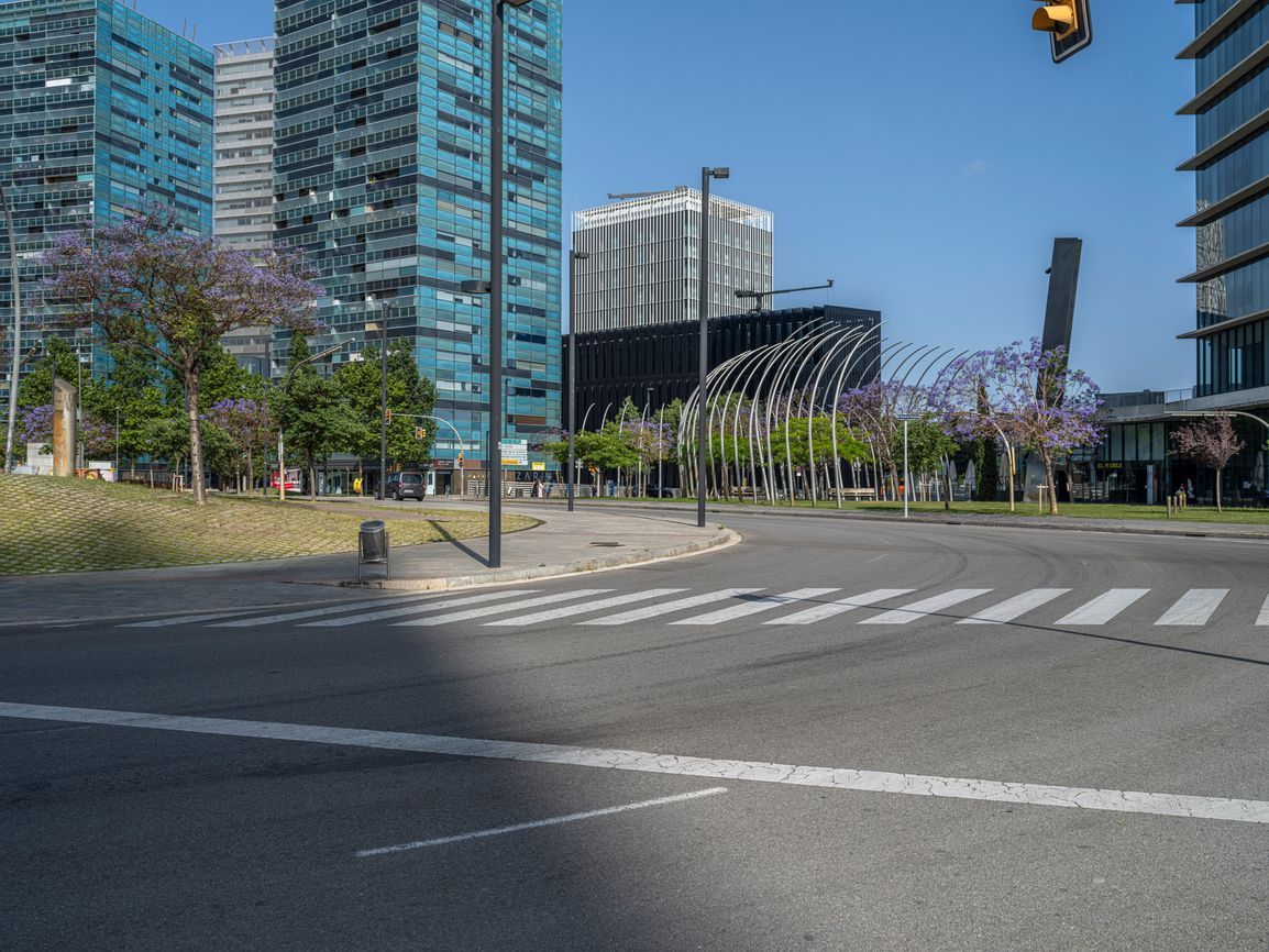 Barcelona Roundabout: A Reflection of Modern Architecture
