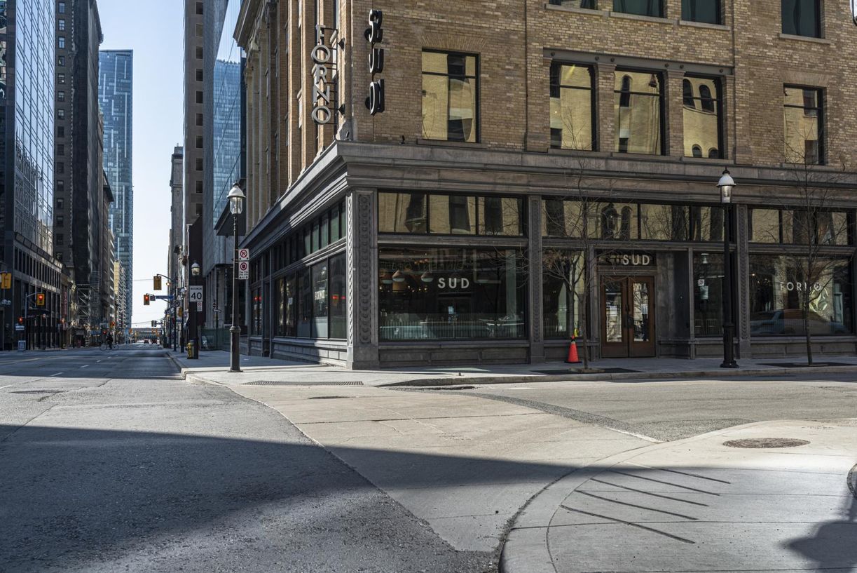 Downtown Toronto, Canada: An Impressive Mixed-Use Building