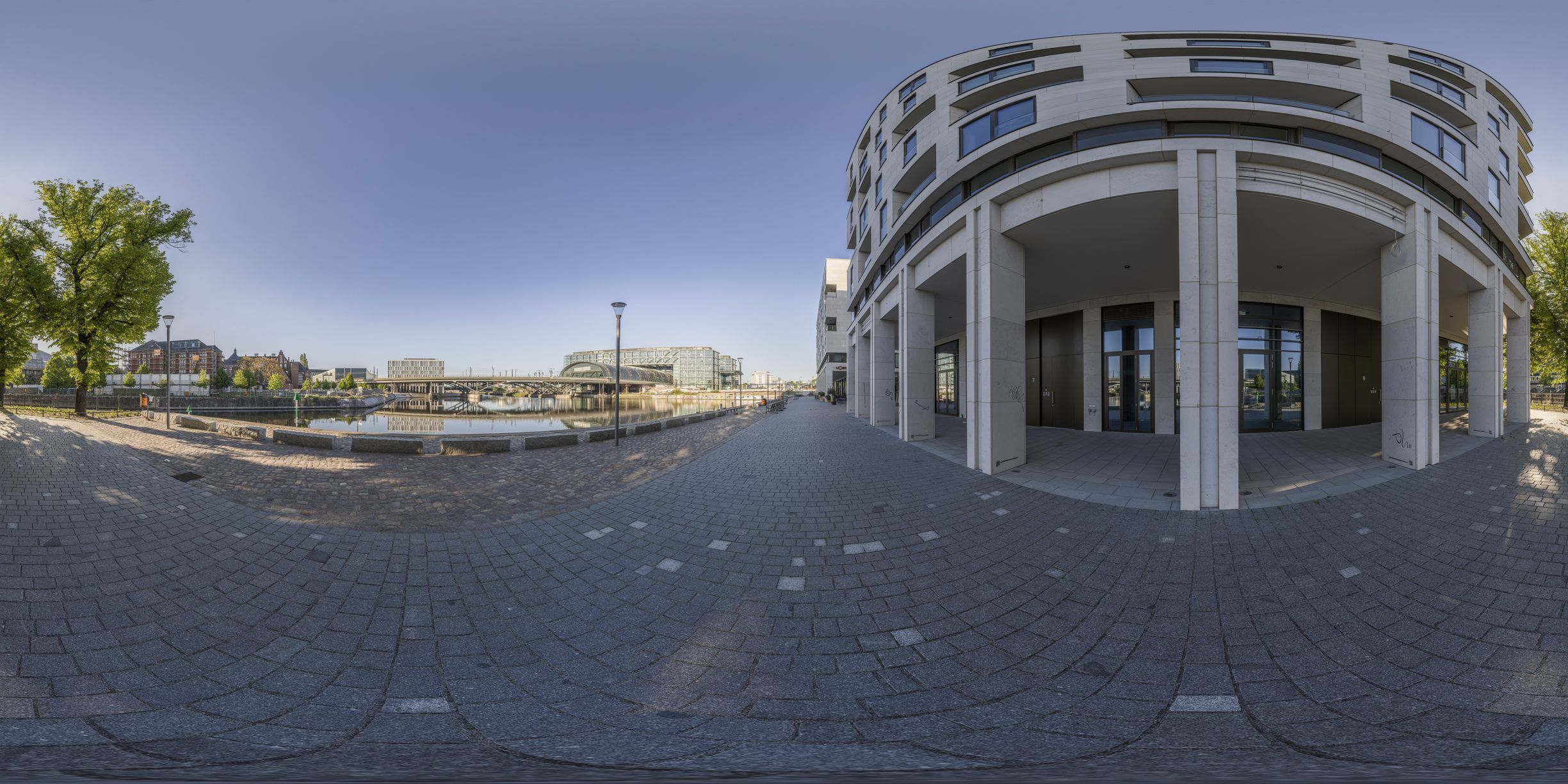 Urban Design in Europe: Exploring City Life and Architecture