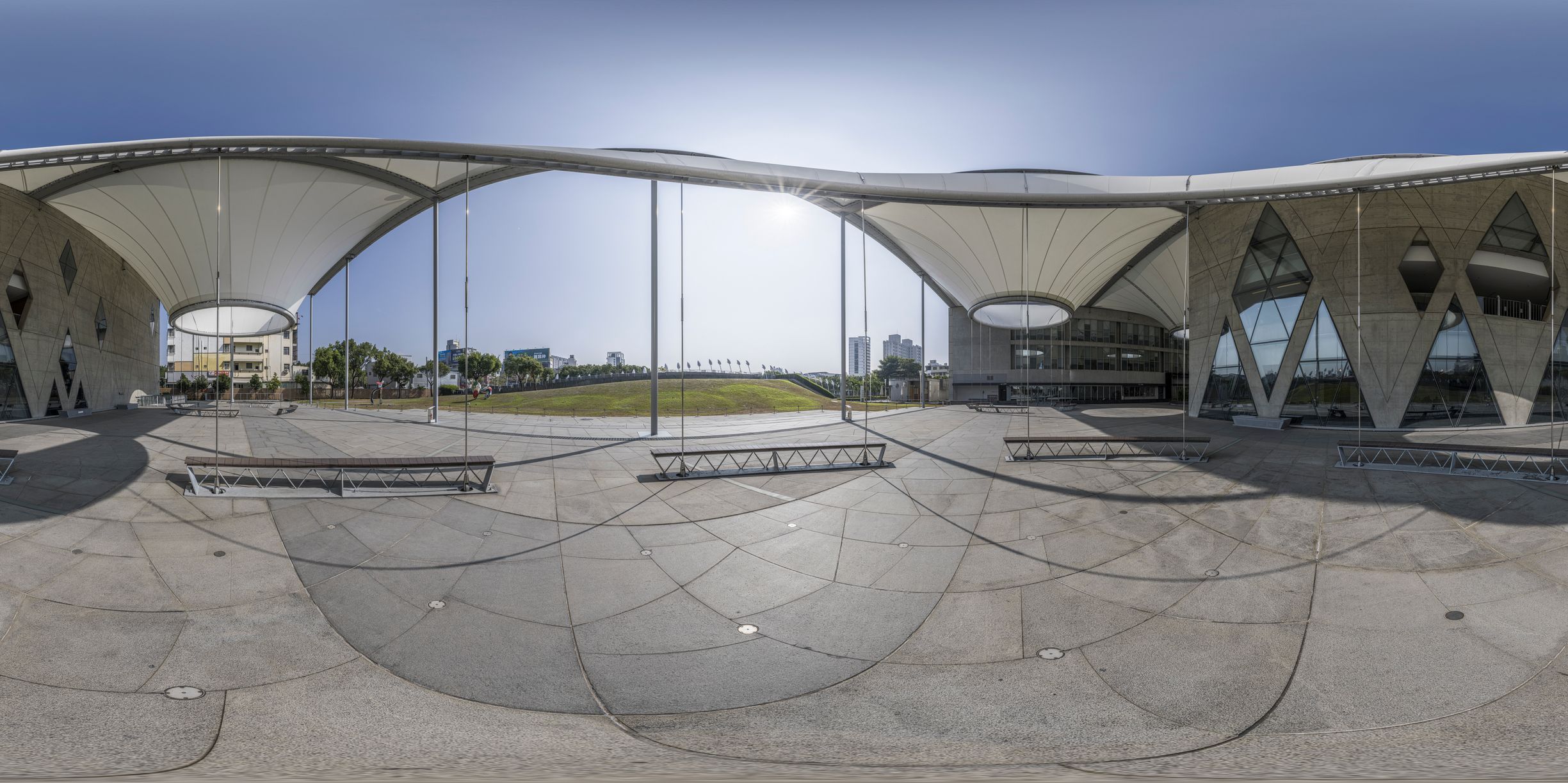 Kaohsiung, Taiwan: Urban Design with Glass Wall