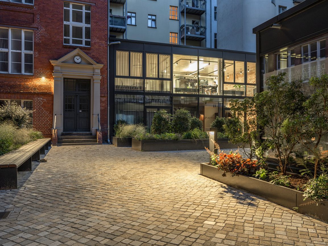 Modern and Classic Architecture in Urban Design