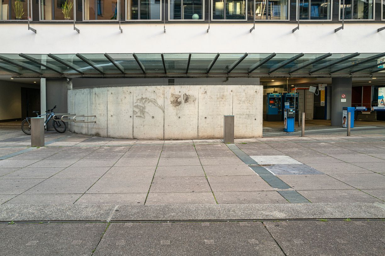 Stuttgart Urban Design: City Plaza