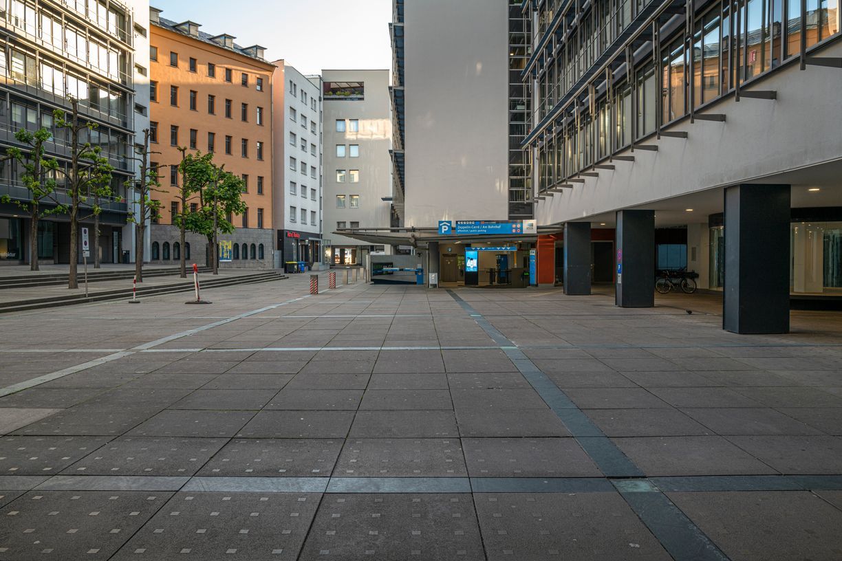 Stuttgart Urban Design: Parking Plaza