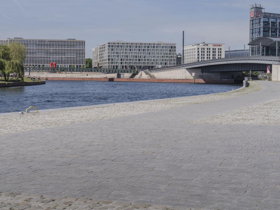Urban Design in Berlin: Bridges and Water