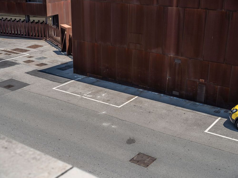 Barcelona's Coastal Architecture: A Top-Down Perspective - HDRi Maps ...