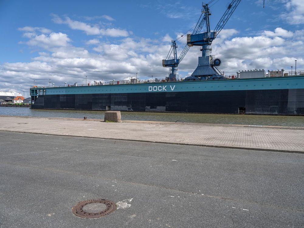 Bremen Harbor on a Clear Sky Day - HDRi Maps and Backplates