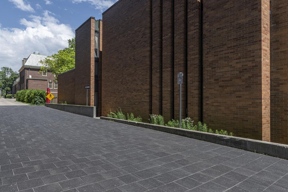 Brick Walls and Urban Design: Exploring Toronto's Streets - HDRi Maps ...