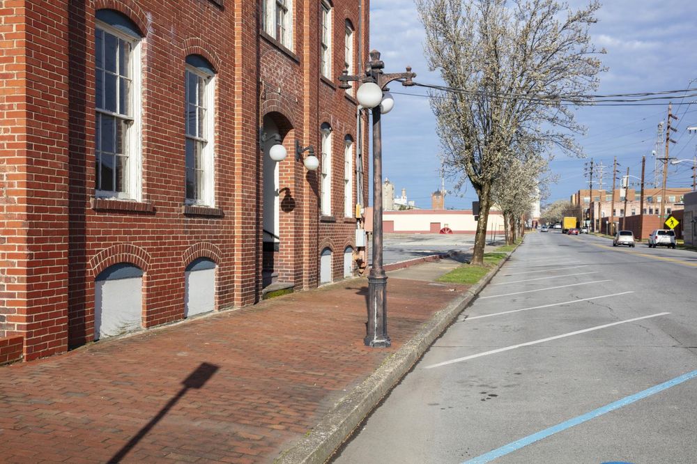 Classic Architecture and Office Buildings in Kingsport, Tennessee ...