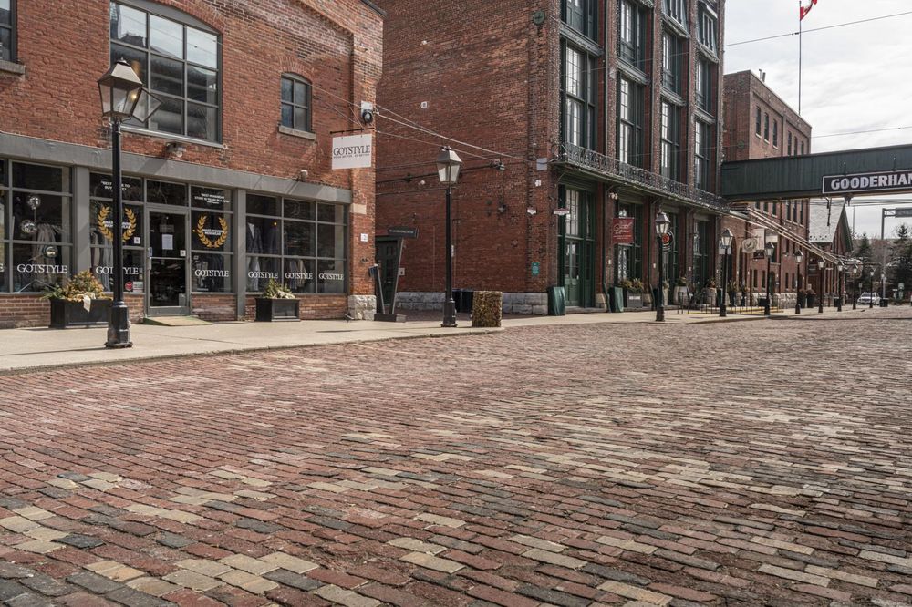Classic Architecture in Toronto: Shop Storefronts - HDRi Maps and ...