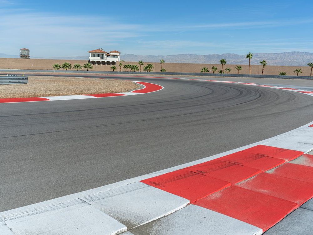 Clear Sky: USA Infrastructure Map - HDRi Maps and Backplates