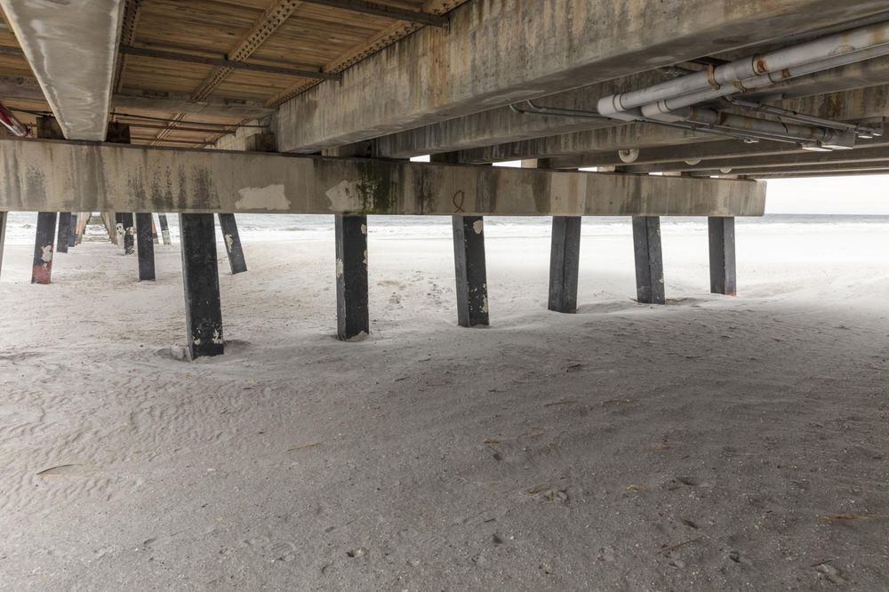 Coastal Building: Concrete Architecture on the Beach