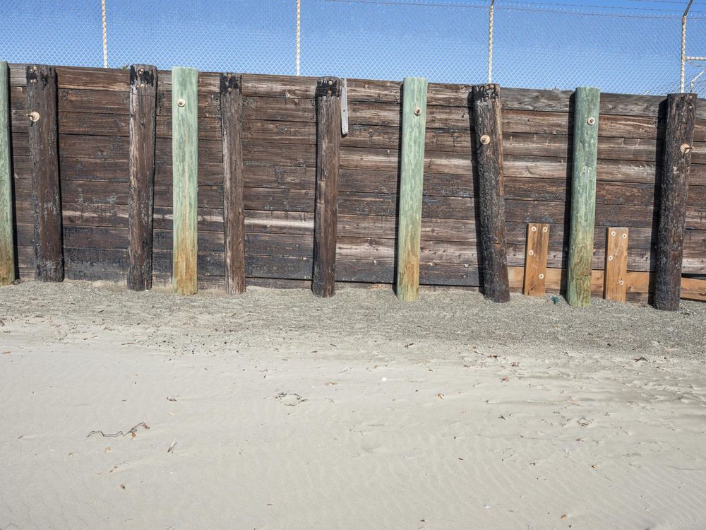 Coastal Fence on California Beach - HDRi Maps and Backplates