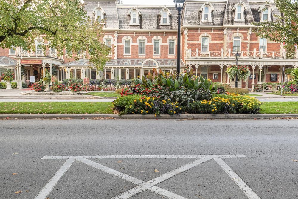 Cross Marks on Road in Suburban St. Louis Mansion - HDRi Maps and ...
