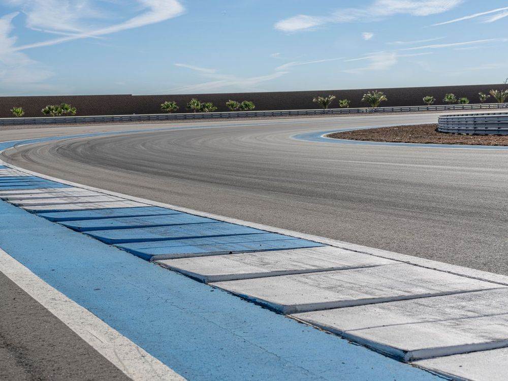 Daytime Race Track Asphalt in USA - HDRi Maps and Backplates