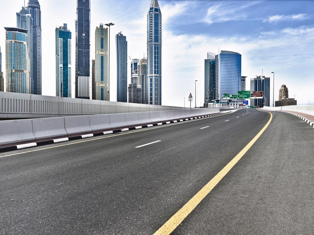 Urban Highway in Dubai, Arabia - HDRi Maps and Backplates