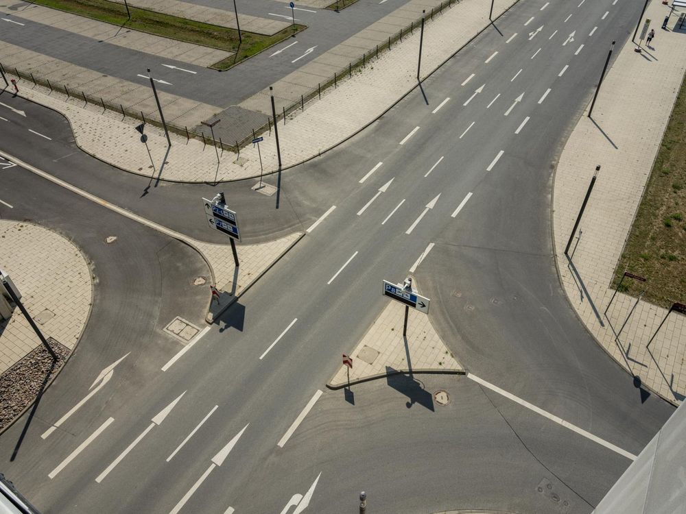 Elevated Crosswalk in Berlin, Germany - HDRi Maps and Backplates