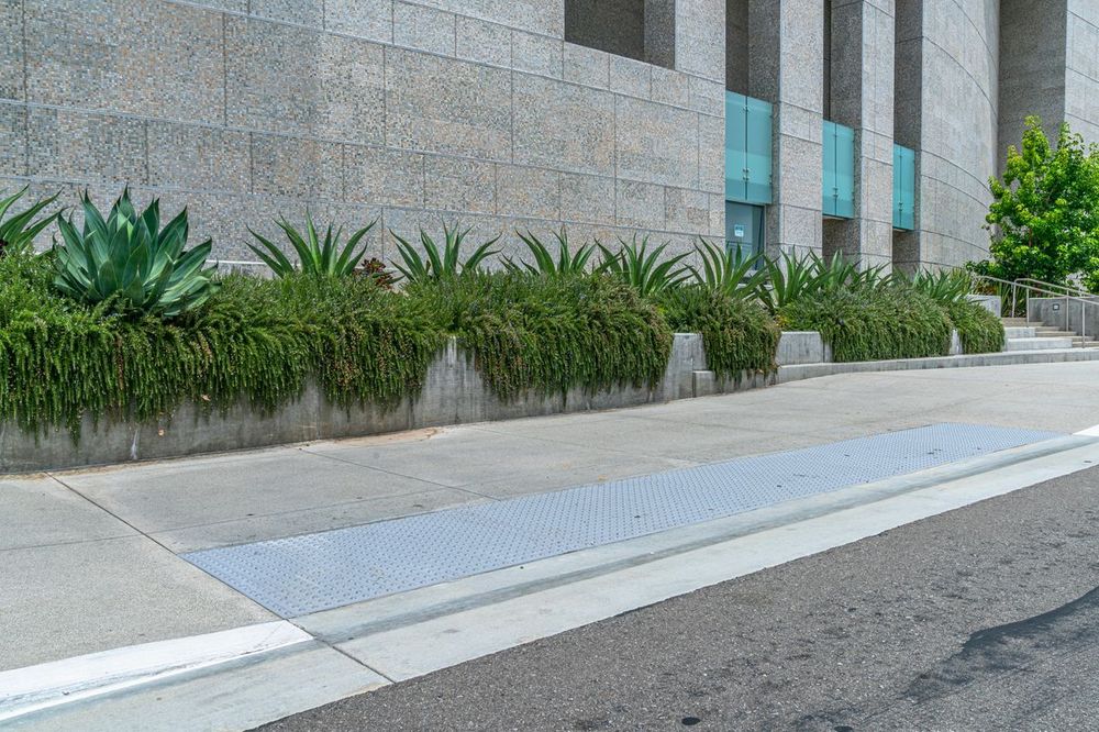 Empty Sidewalk in Los Angeles with Office Building - HDRi Maps and ...