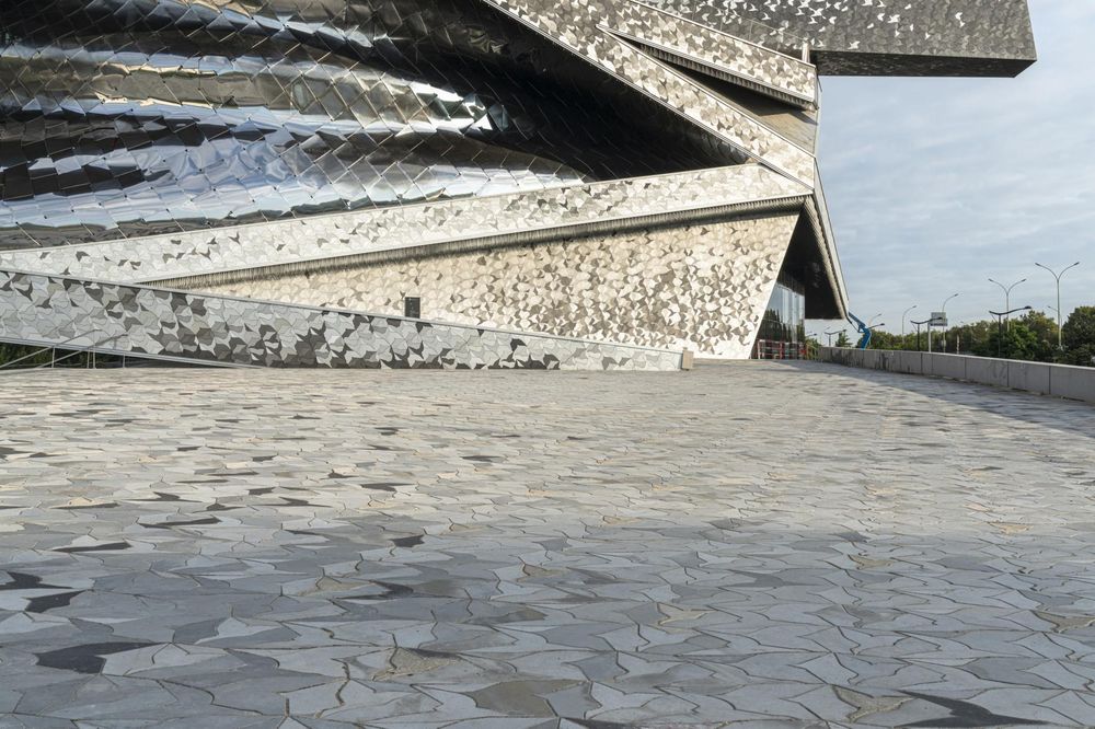 Futuristic Building with Limestone Facade in Paris
