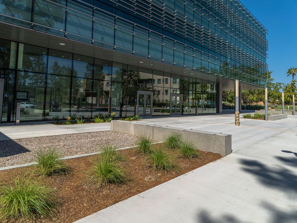 Modern Architecture in Los Angeles - HDRi Maps and Backplates