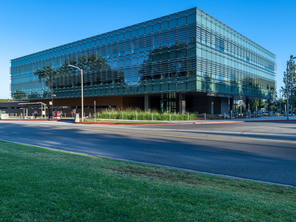 Los Angeles, California Modern Office Building - HDRi Maps and Backplates