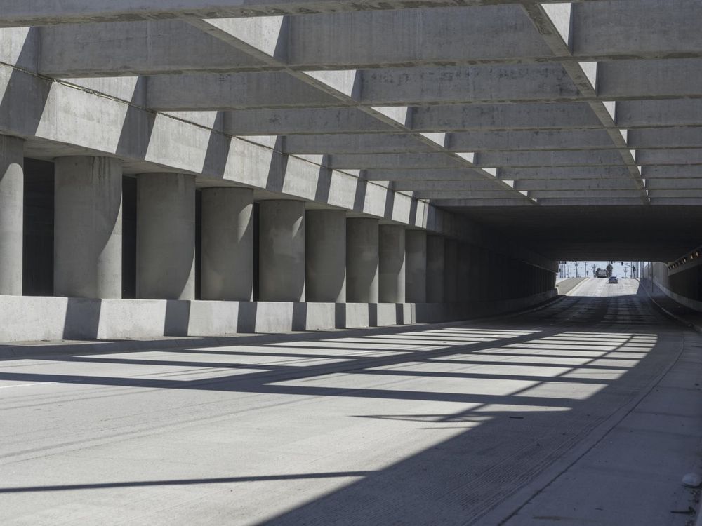 Concrete Underpass Architecture in Los Angeles - HDRi Maps and Backplates