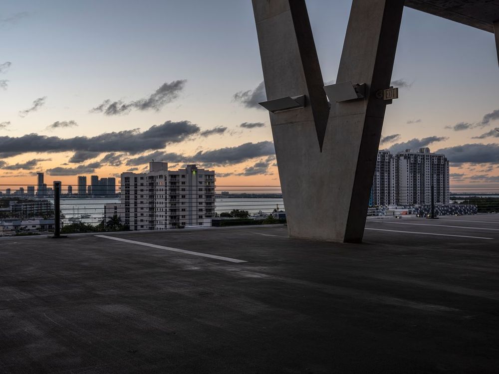 Miami Skyline at Dawn: View of Skyscrapers - HDRi Maps and Backplates