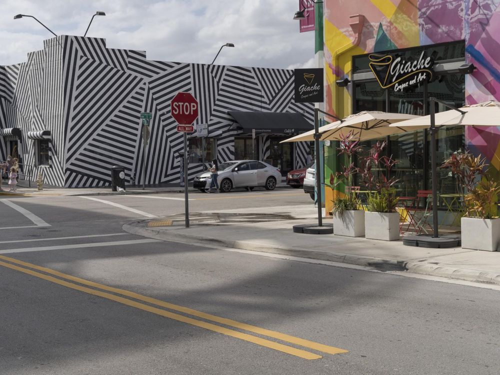 Miami: The Perfect Blend of Suburban and Urban Design - HDRi Maps and ...