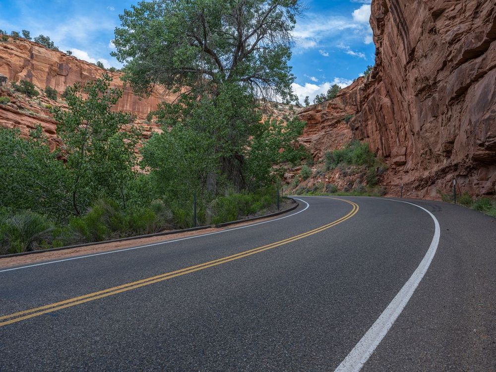 Natural Landscapes of the USA: Clear Skies and Stunning Views - HDRi ...