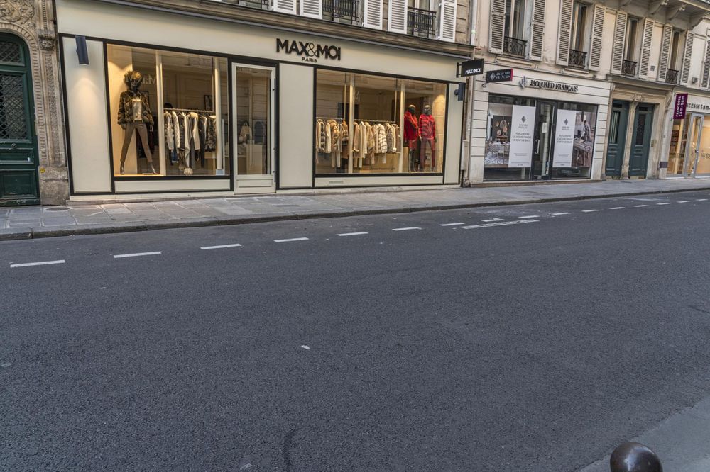 Paris: City Life in a Mixed-Use Building - HDRi Maps and Backplates