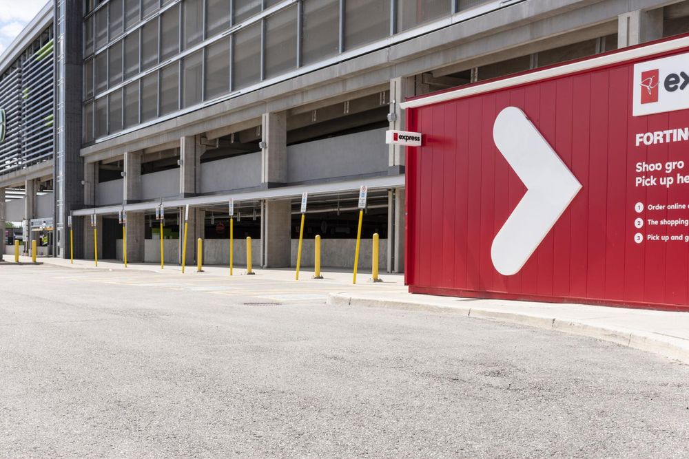 Red Exit Sign in Office Building, Toronto - HDRi Maps and Backplates