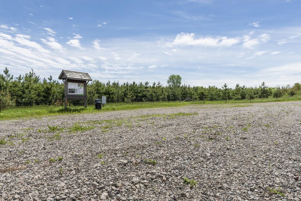 Rural Landscape in Canada, Ontario - HDRi Maps and Backplates