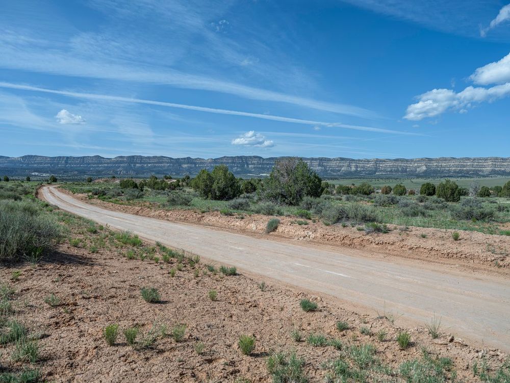 Rural Utah Landscape: An Off-Road Adventure - HDRi Maps and Backplates