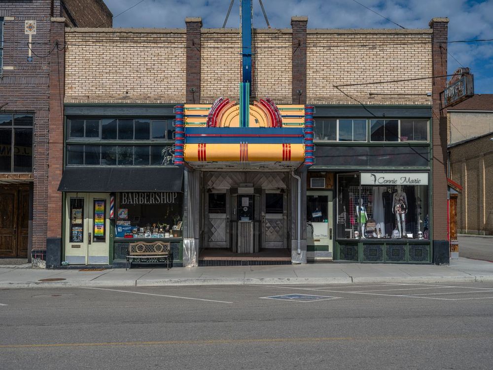 Exploring a Rural Utah Town with Classic Architecture - HDRi Maps and ...