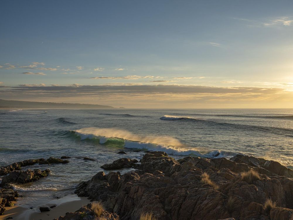Sapphire Coast Australia: Beach Cliffs - HDRi Maps and Backplates