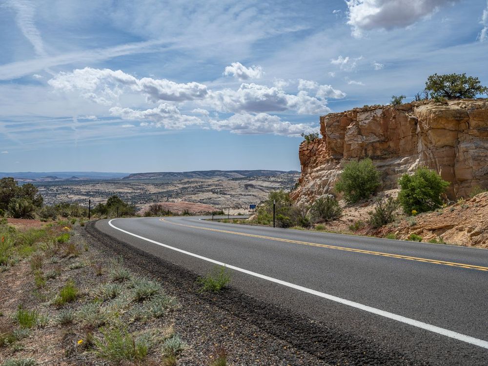 Scenic Utah Road: Enjoy the Day Among the Clouds - HDRi Maps and Backplates