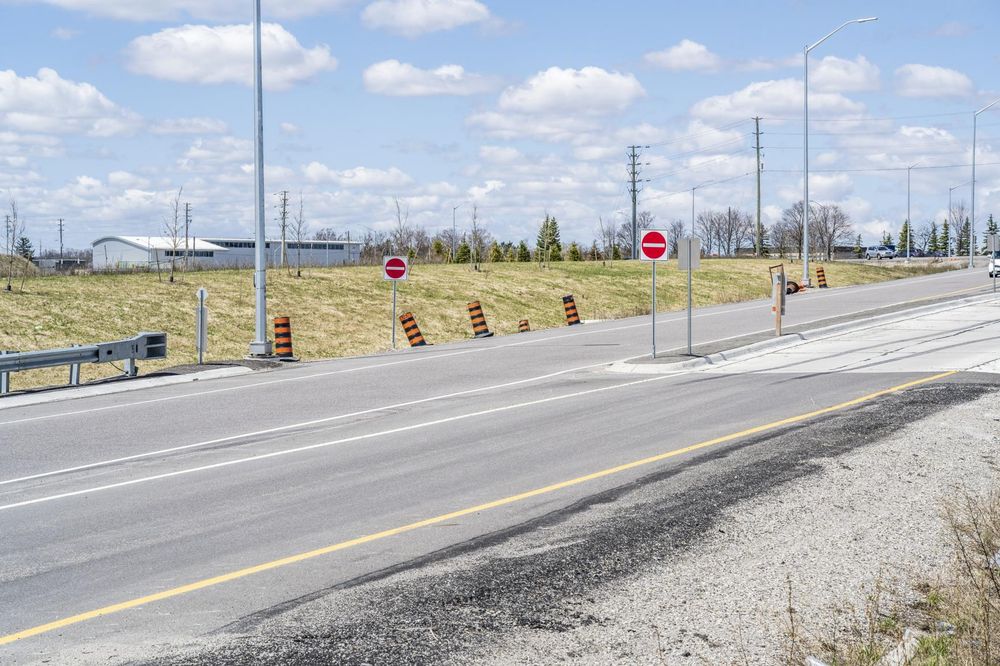 Stop Signs on Highway Roadside Infrastructure - HDRi Maps and Backplates