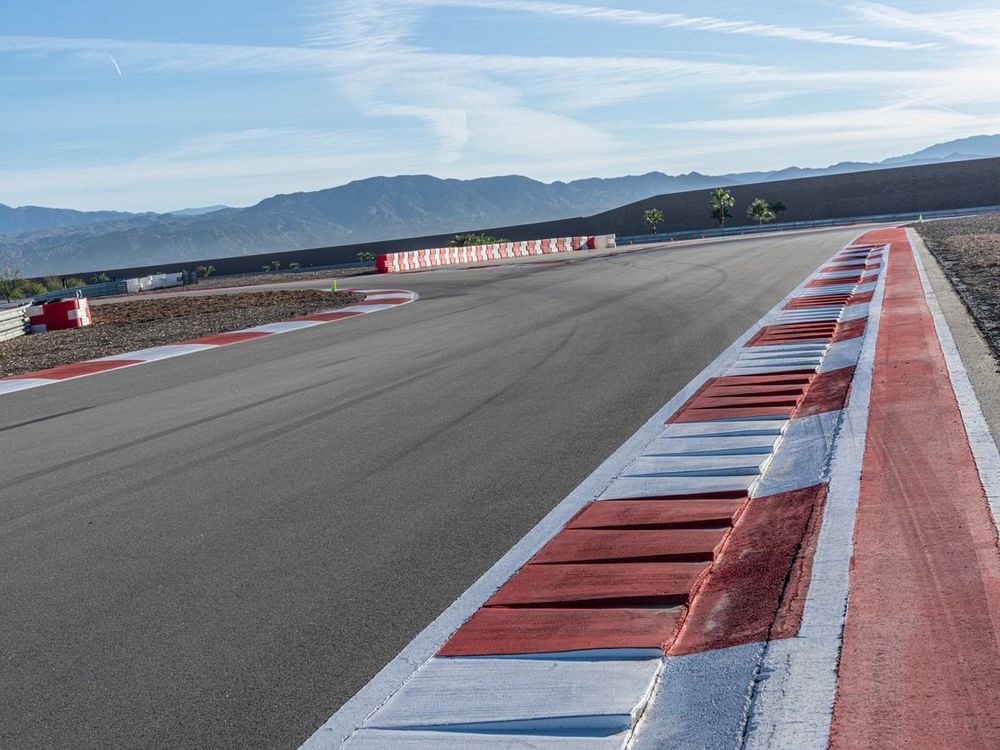 Straight Road in the USA: A Symbol of Freedom and Possibilities - HDRi ...