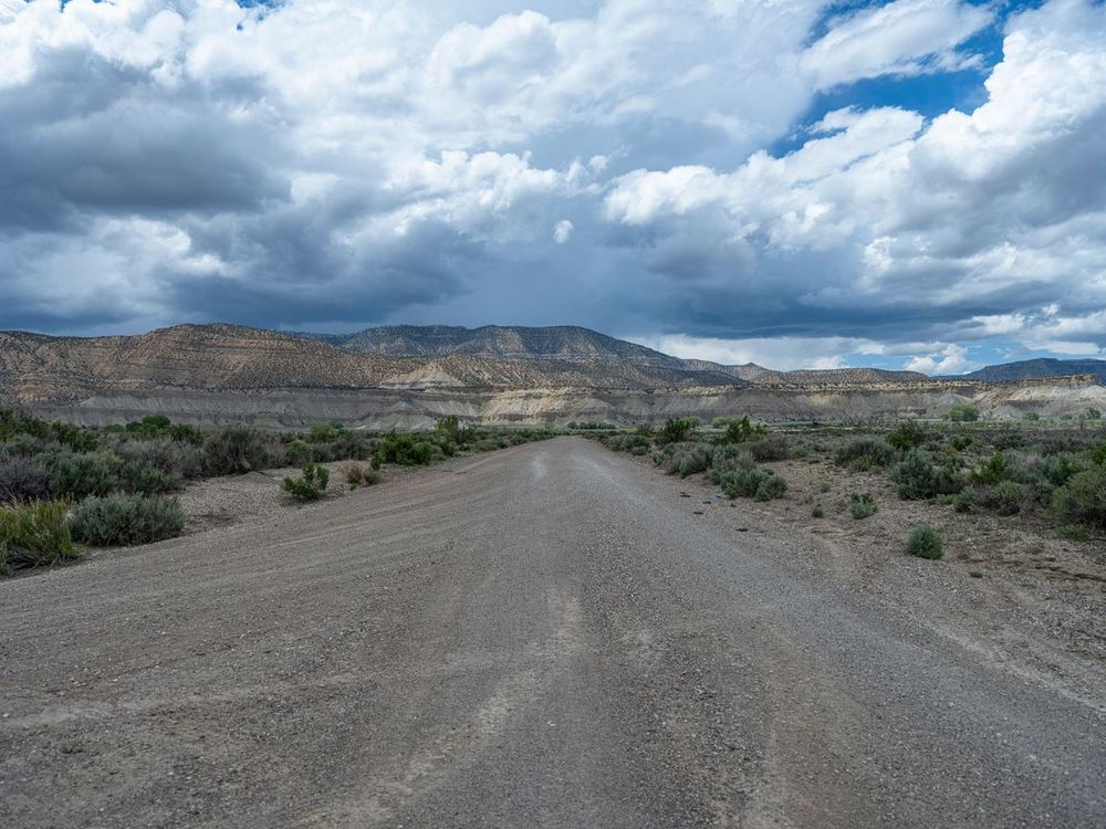 Straight Road in Utah: Cloud-Filled Sky and Dusty Street - HDRi Maps ...
