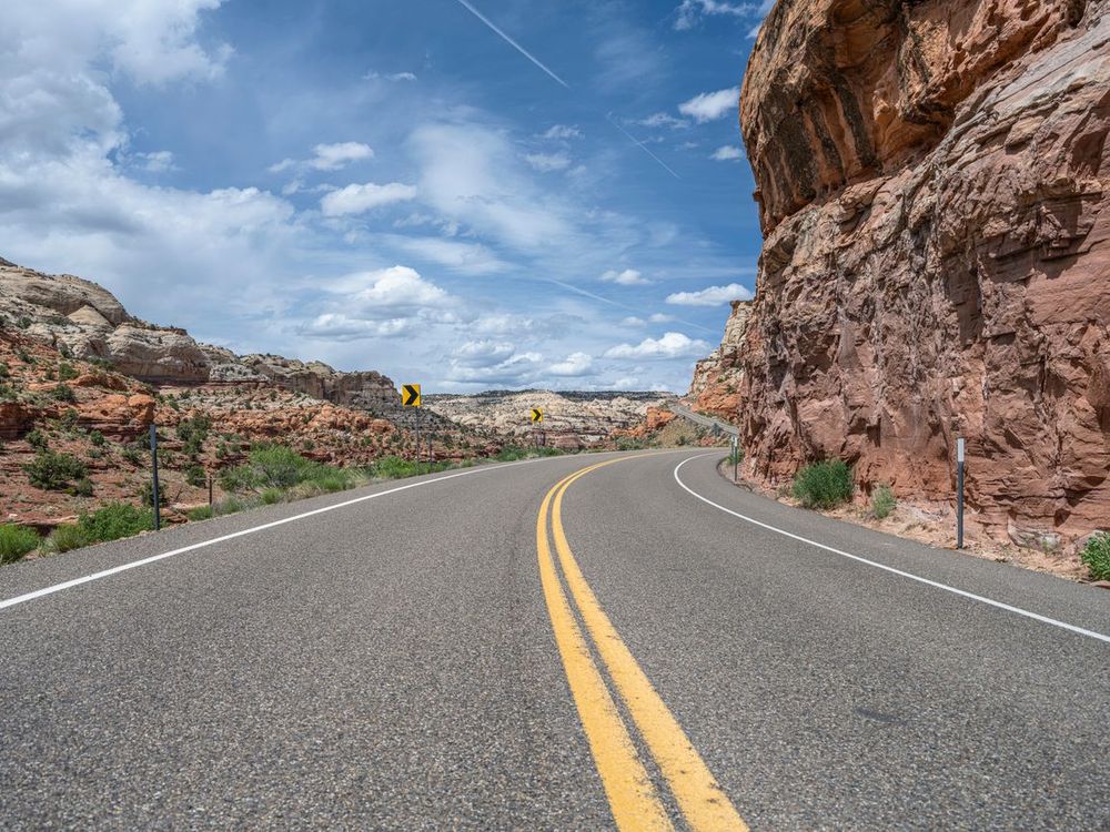 Straight Road in Utah Landscape, USA - HDRi Maps and Backplates