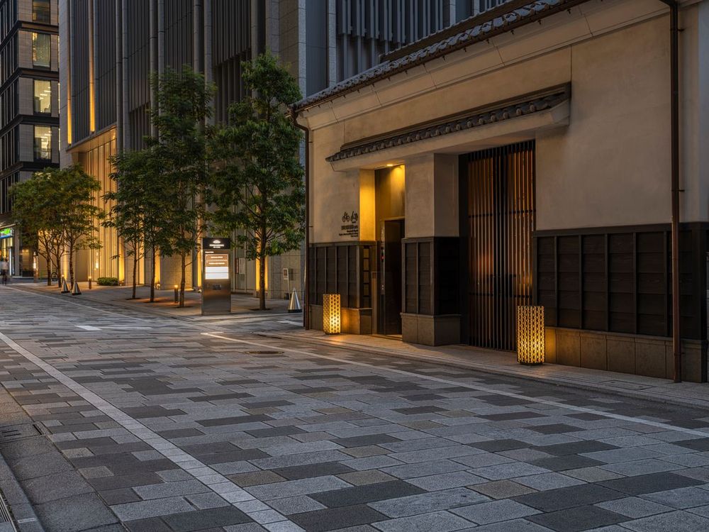 Tokyo City Life at Dawn - Japan's Vibrant Urban Scene - HDRi Maps and ...