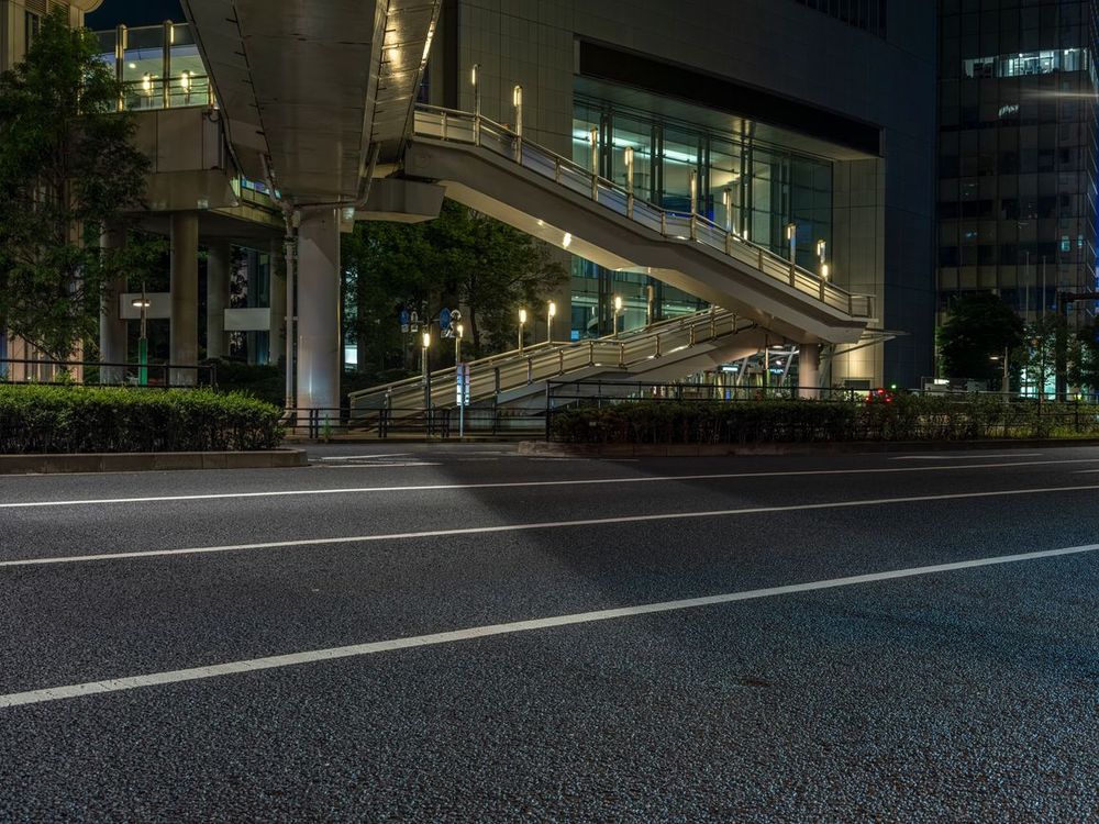 Tokyo Night: City Lights and Urban Design - HDRi Maps and Backplates