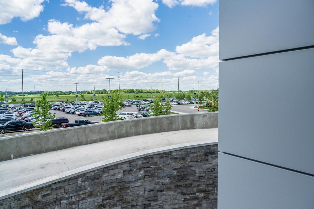 Toronto Concrete Street: Highway Entry and Exit - HDRi Maps and Backplates