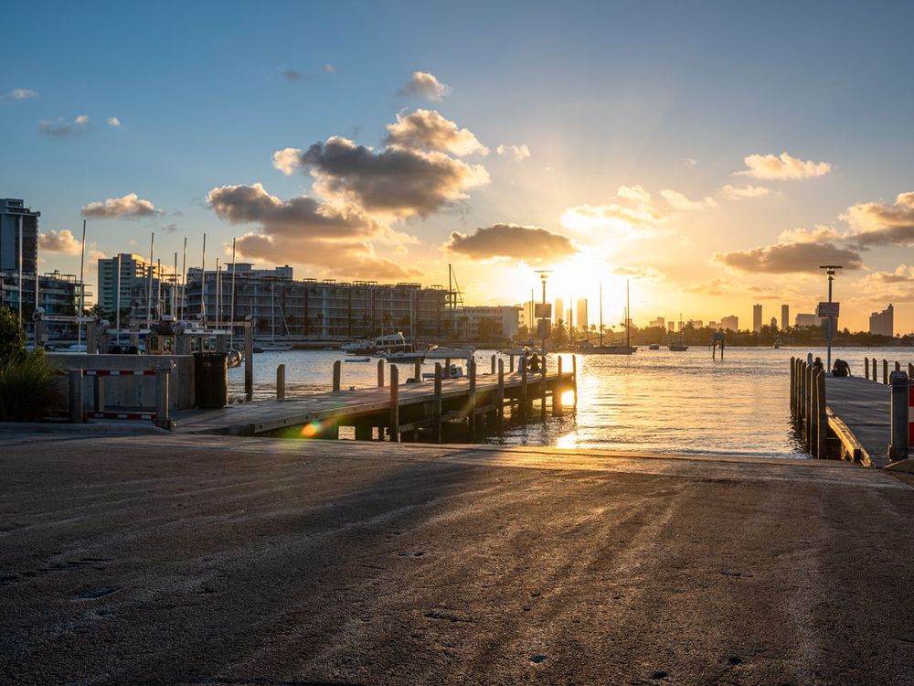 Urban Coastal Design in Miami: A Sunrise View - HDRi Maps and Backplates