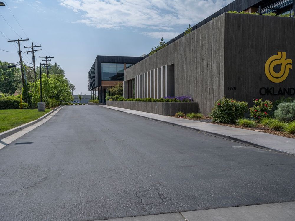 Urban Design: City Life and Office Building - HDRi Maps and Backplates