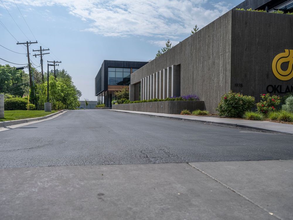 Urban Design: City Life and Office Building - HDRi Maps and Backplates