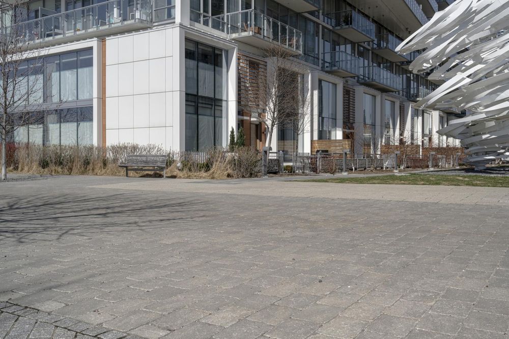 Urban Design: A Mixed-Use Development in the Heart of Toronto - HDRi ...