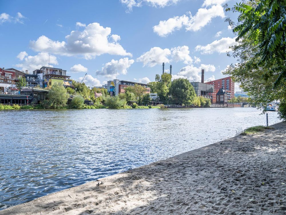 Urban Waterfront in Berlin, Germany - HDRi Maps and Backplates