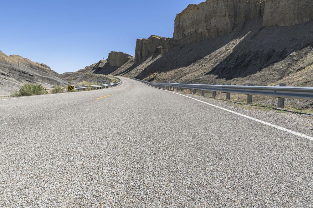 USA's Utah Desert Landscape: Vibrant Red Rocks - HDRi Maps and Backplates