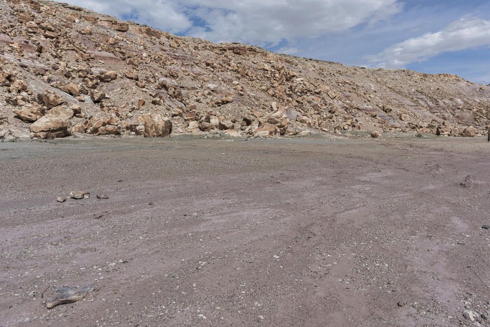 Utah Desert Offroad Track Red Rock - HDRi Maps and Backplates