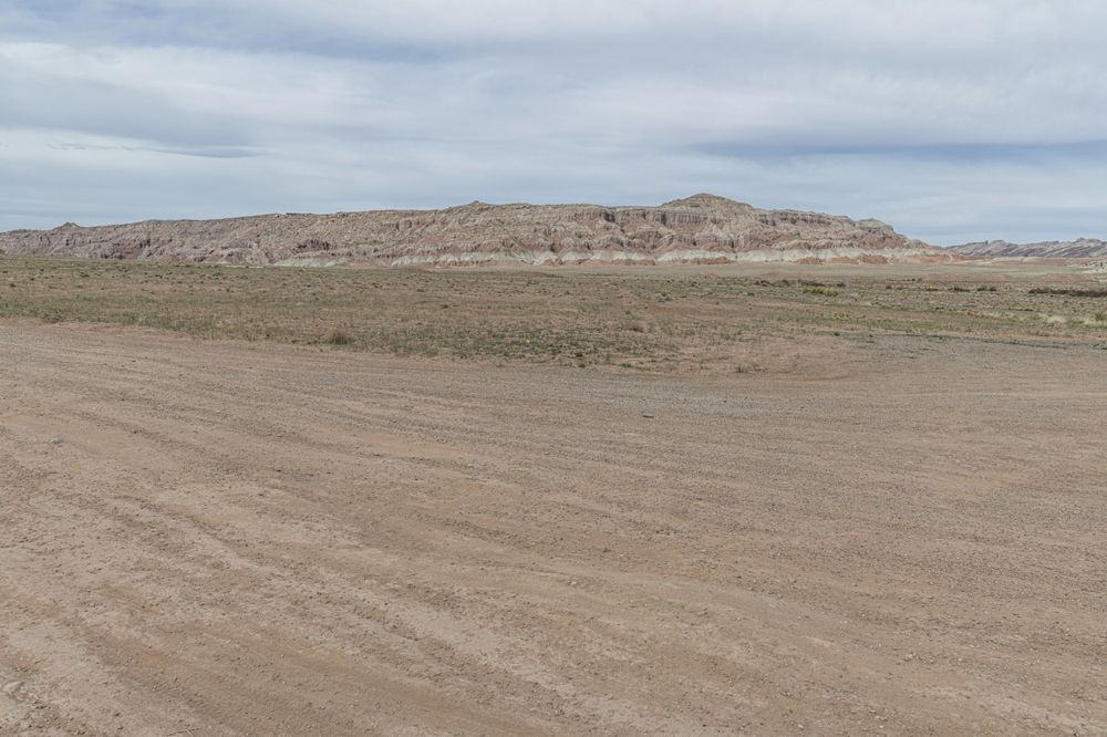 Utah Desert Open Space: A Gloomy Landscape - HDRi Maps and Backplates
